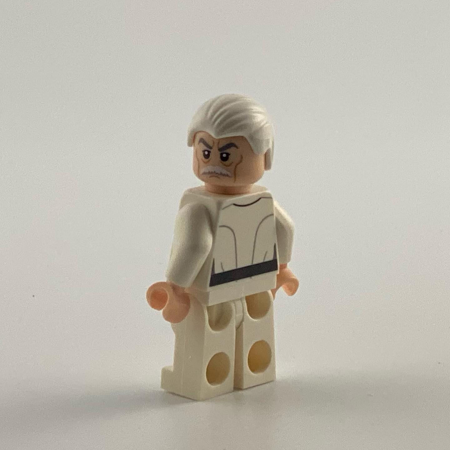 Colonel Wullf Yularen – LEGO Alliance